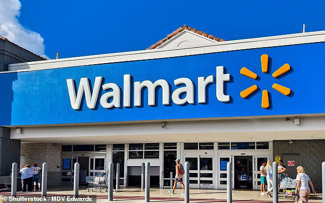 Walmart employees expose a 100% price increase for a kitchen staple
