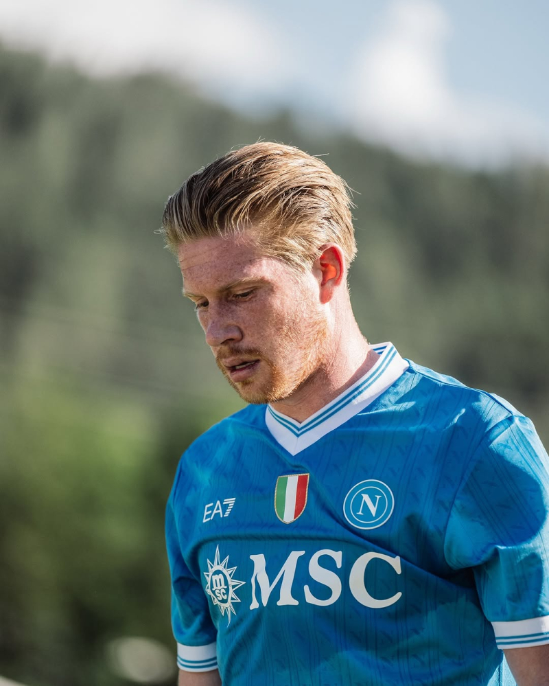 ‘나폴리’ KDB 등장…비공식 데뷔전서 3부팀에 충격 패배