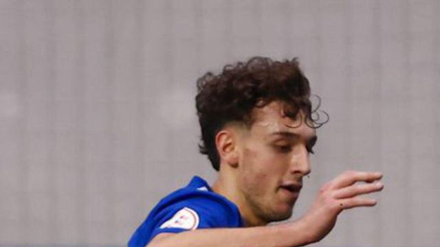 El Langreo apuesta por la casa: Enol y Bryan Reyes, al primer equipo