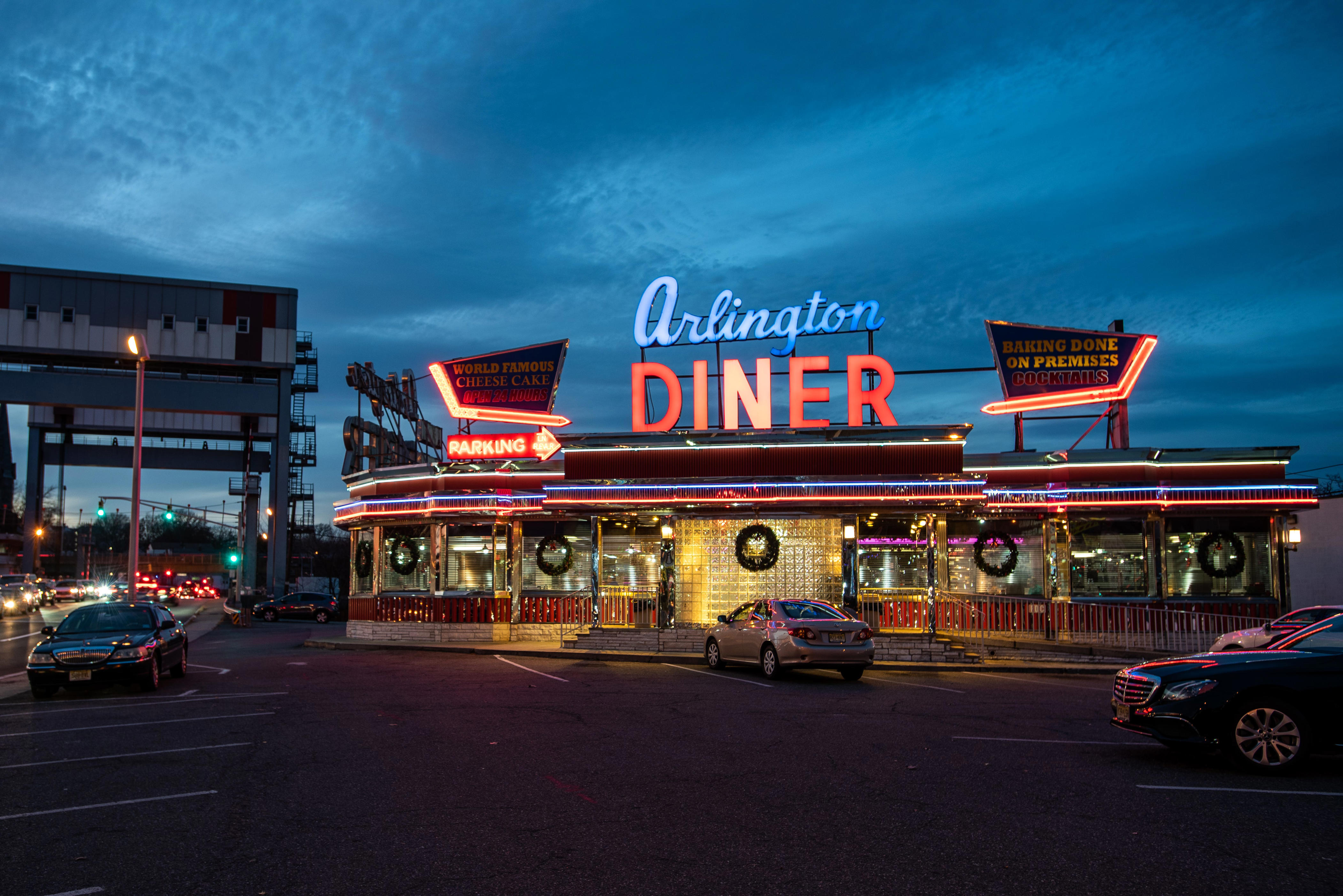 Diners are closing amid high costs and changing culture. What's next ...