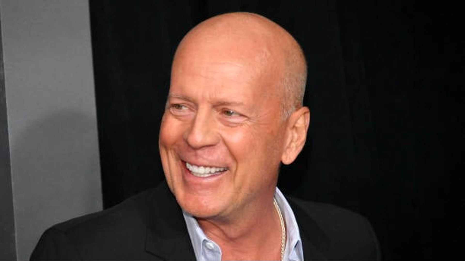 Bruce Willis kann aufgrund einer Demenzerkrankung nicht mehr sprechen ...