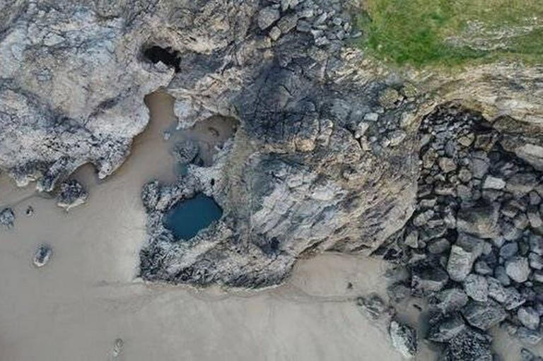 Stunning Welsh beach no one knows about with natural swimming pool