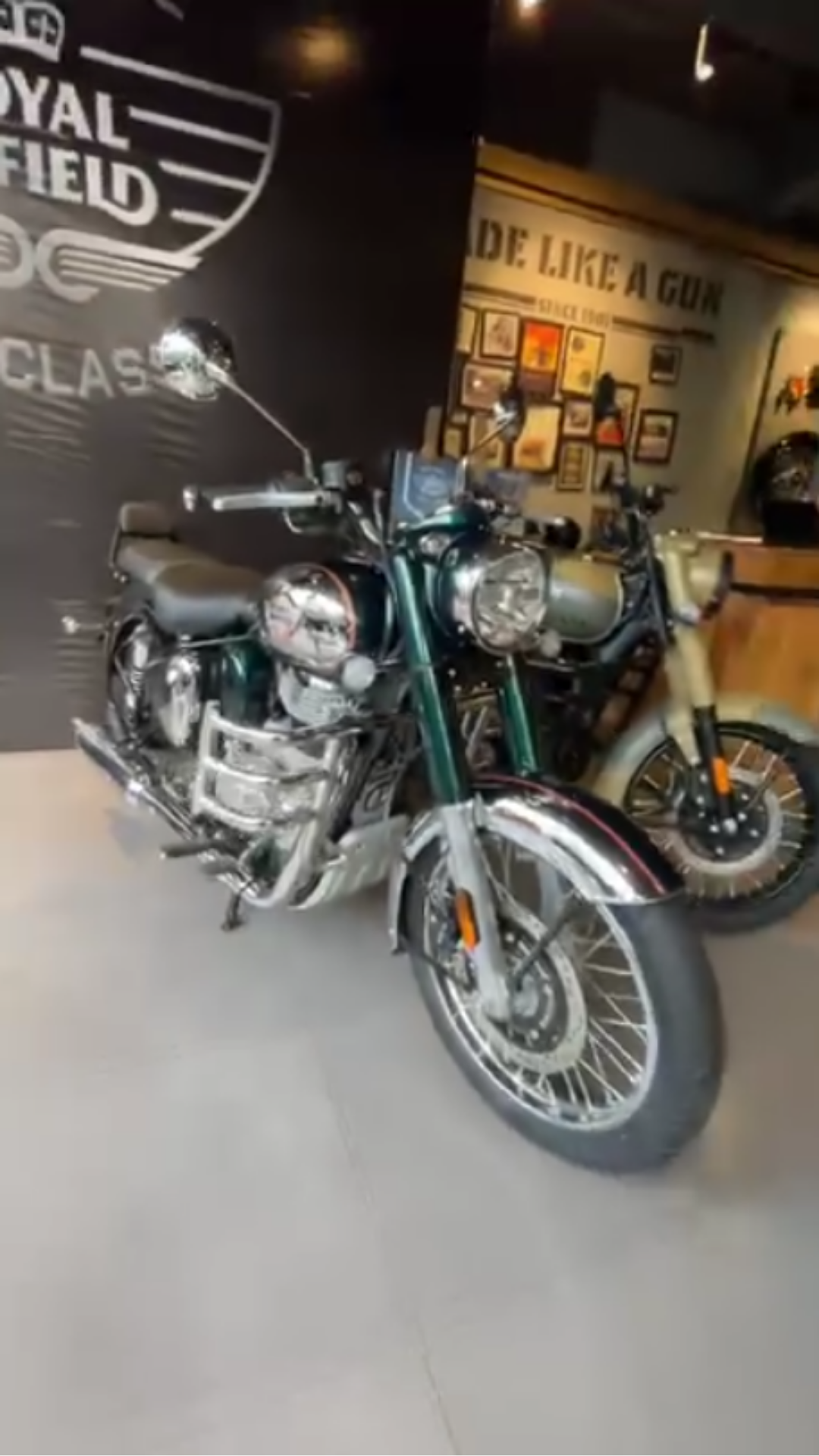 Classic 350: Options to Customize Your Ride