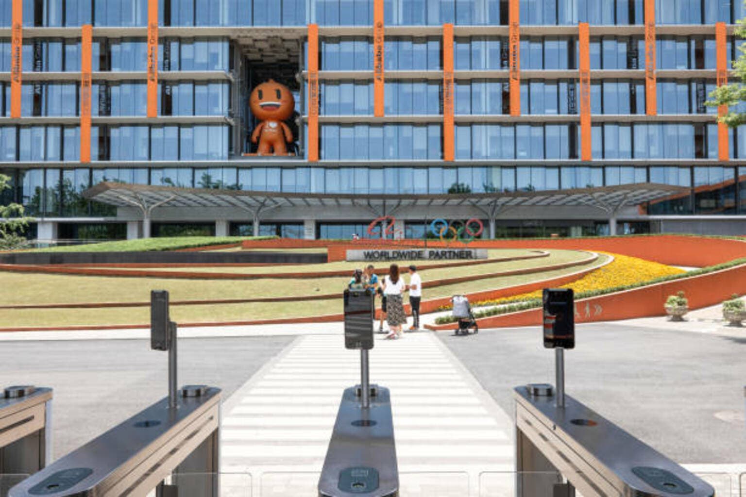 Alibaba unveils open-source AI coding model Qwen3-Coder - report