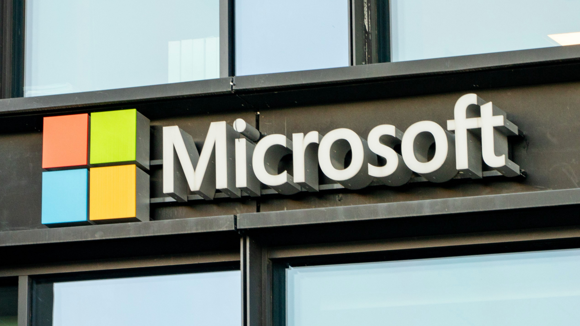 Microsoft Says Chinese Hackers Breached SharePoint Servers