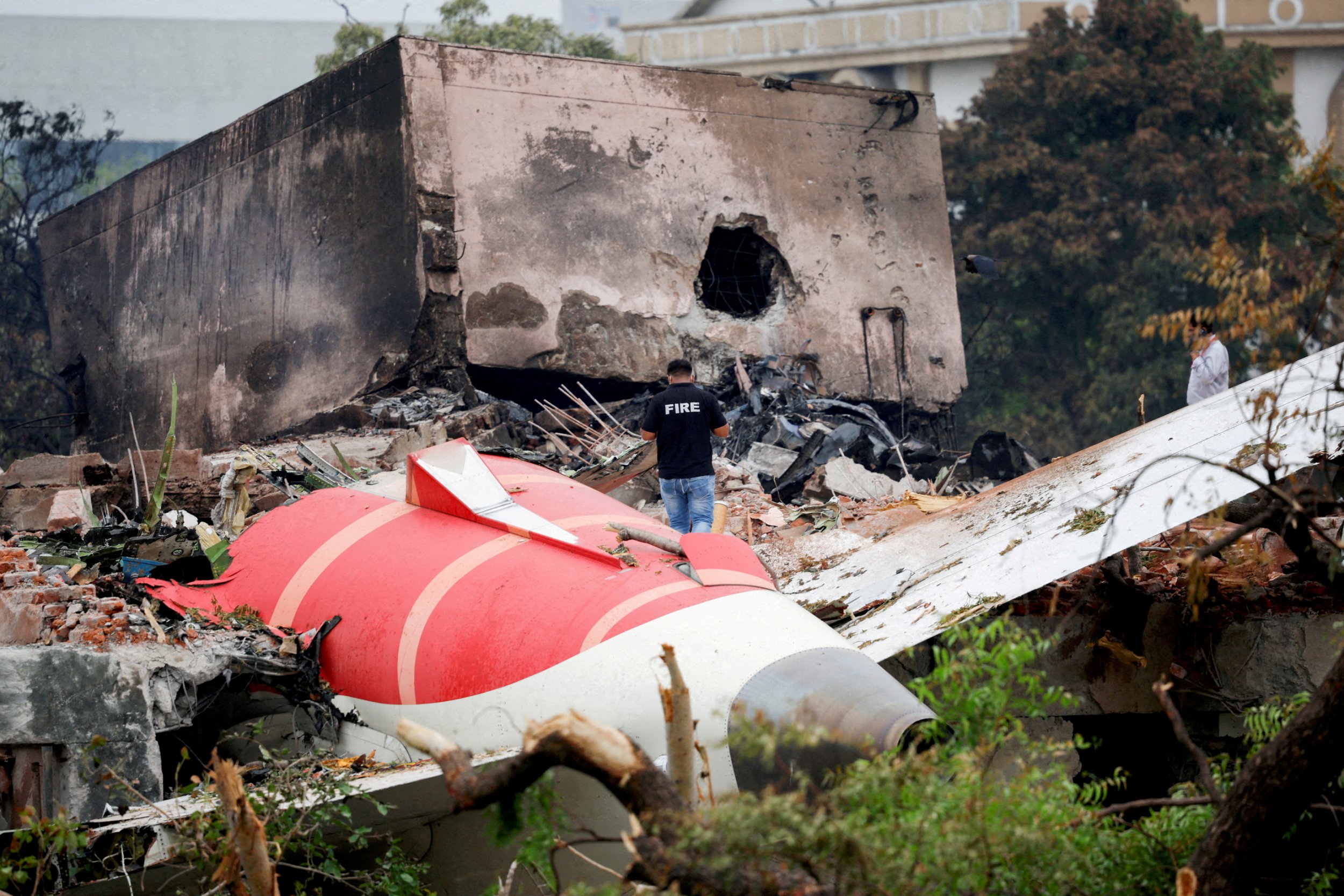 grieving families in UK sent wrong bodies after crash