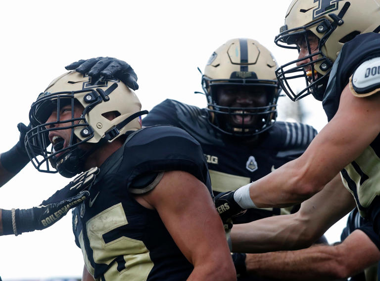 Devin Mockobee chases Purdue football history. In his hometown, he was ...