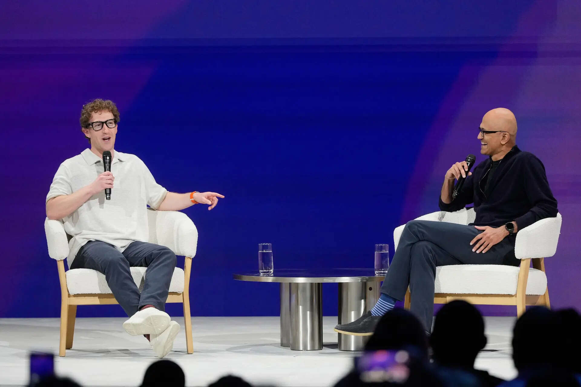 Meta, Microsoft hire top AI talent from DeepMind