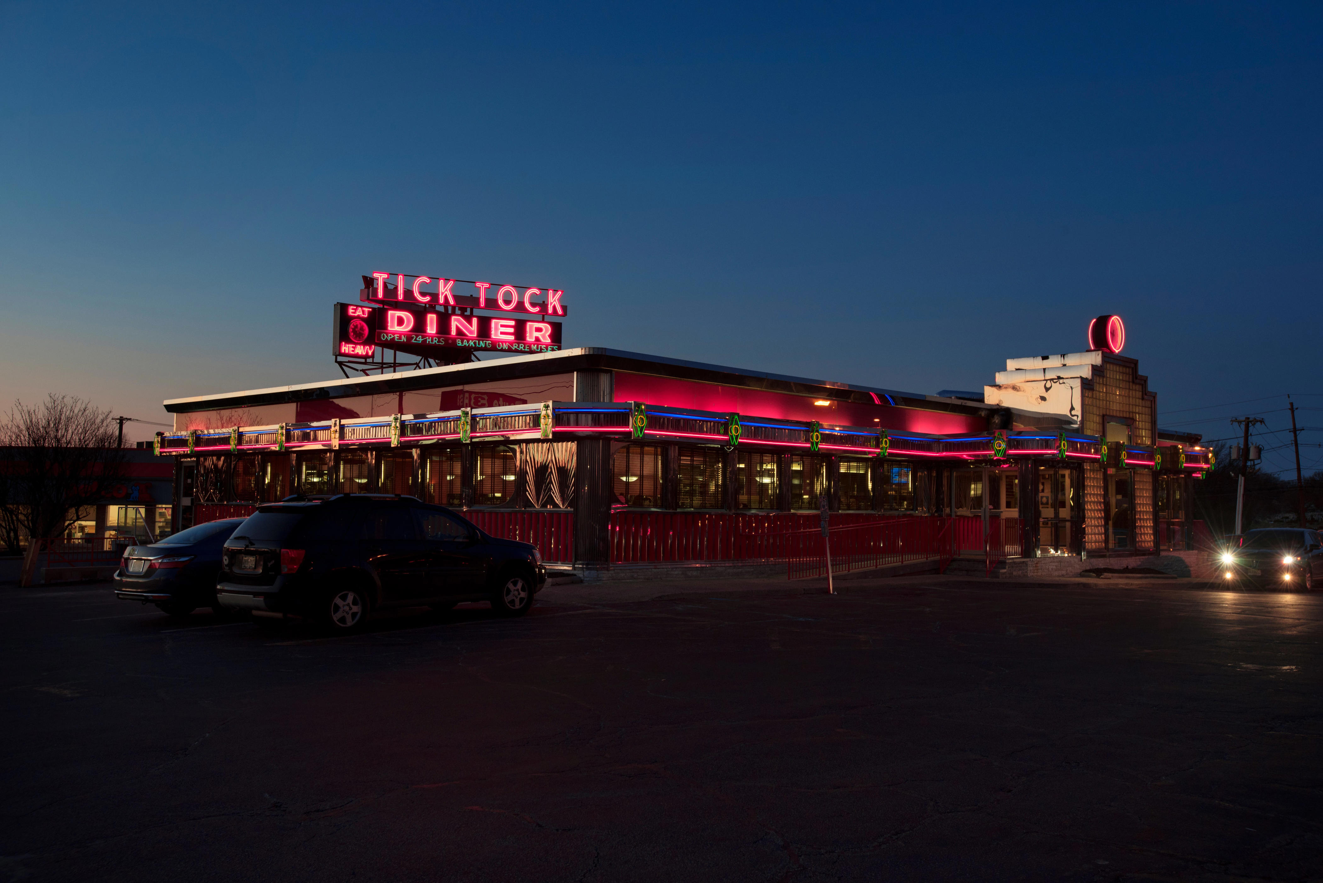NJ diners all have a certain look. Here's where it comes from