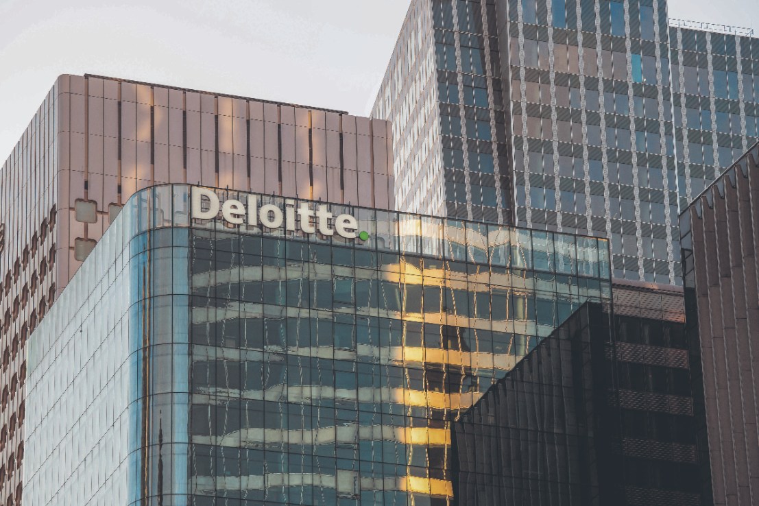 Regulator probes Deloitte over Glencore accounts