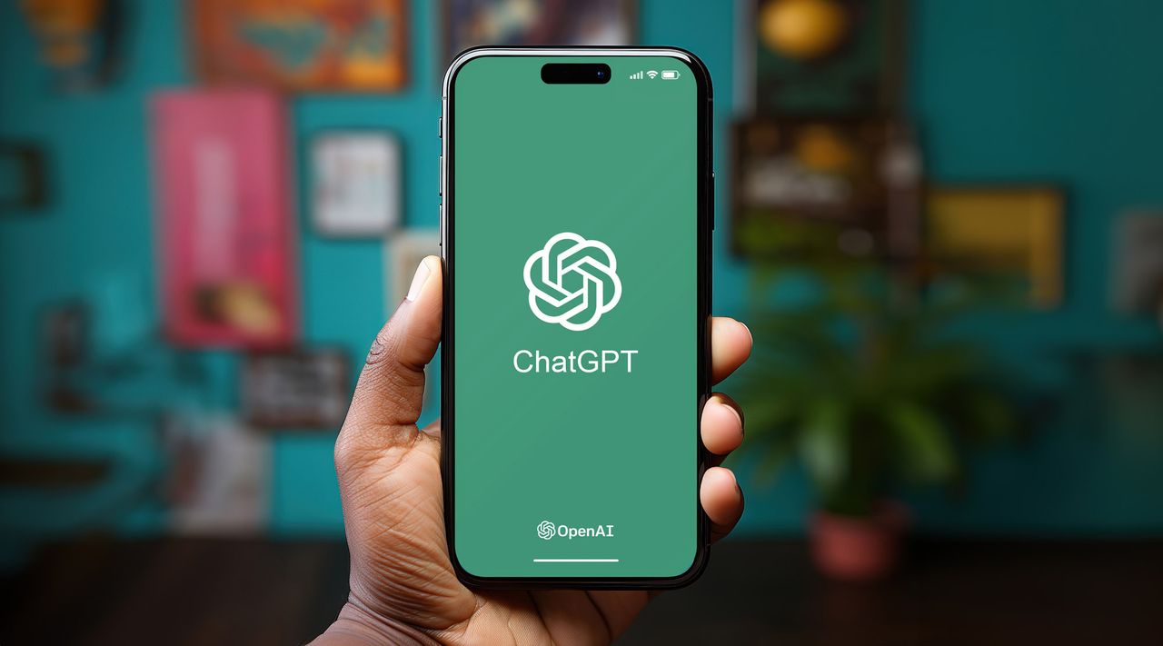 Few people know you can share your screen with ChatGPT — and it could ...