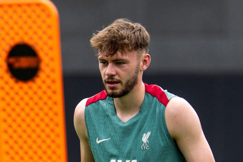 5 things spotted in Liverpool training as Conor Bradley sharp and ...