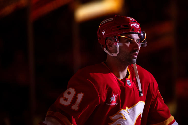 Flames' Nazem Kadri Update Won't Please Maple Leafs Fans