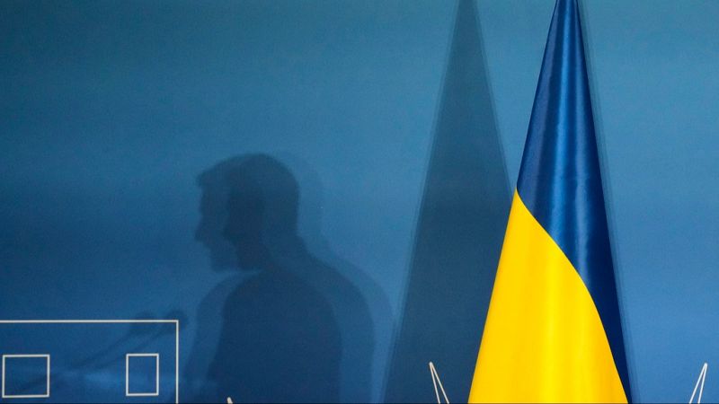 Zelenskyy's toughest battle: People of Ukraine protest over anti ...