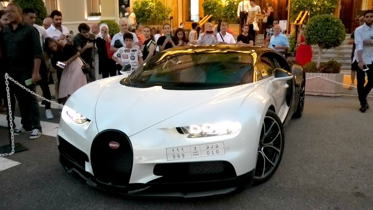 Bugatti Chirons Worth $9 Million Appear at Midnight in Monaco