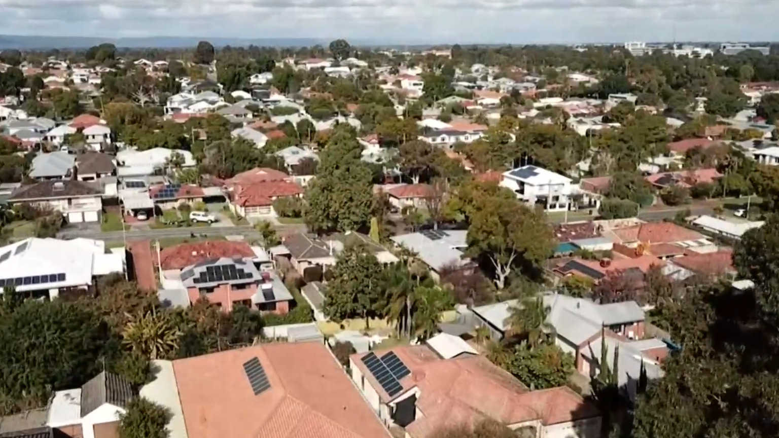 Perth's median house prices on track to hit $1 million