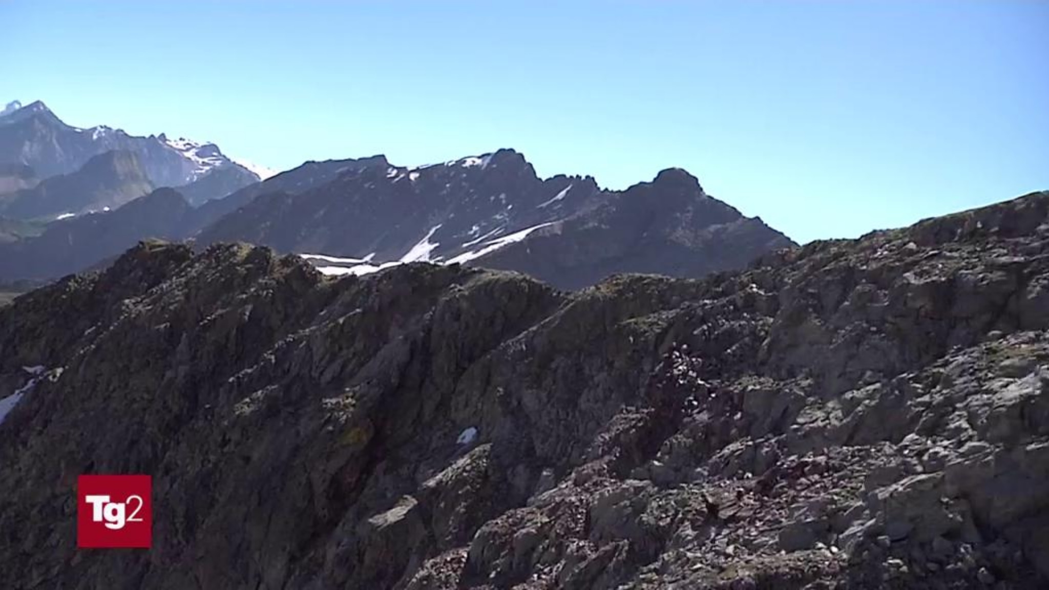 Escursionista di 15 anni muore in Valle d'Aosta: si era perso e ha ...