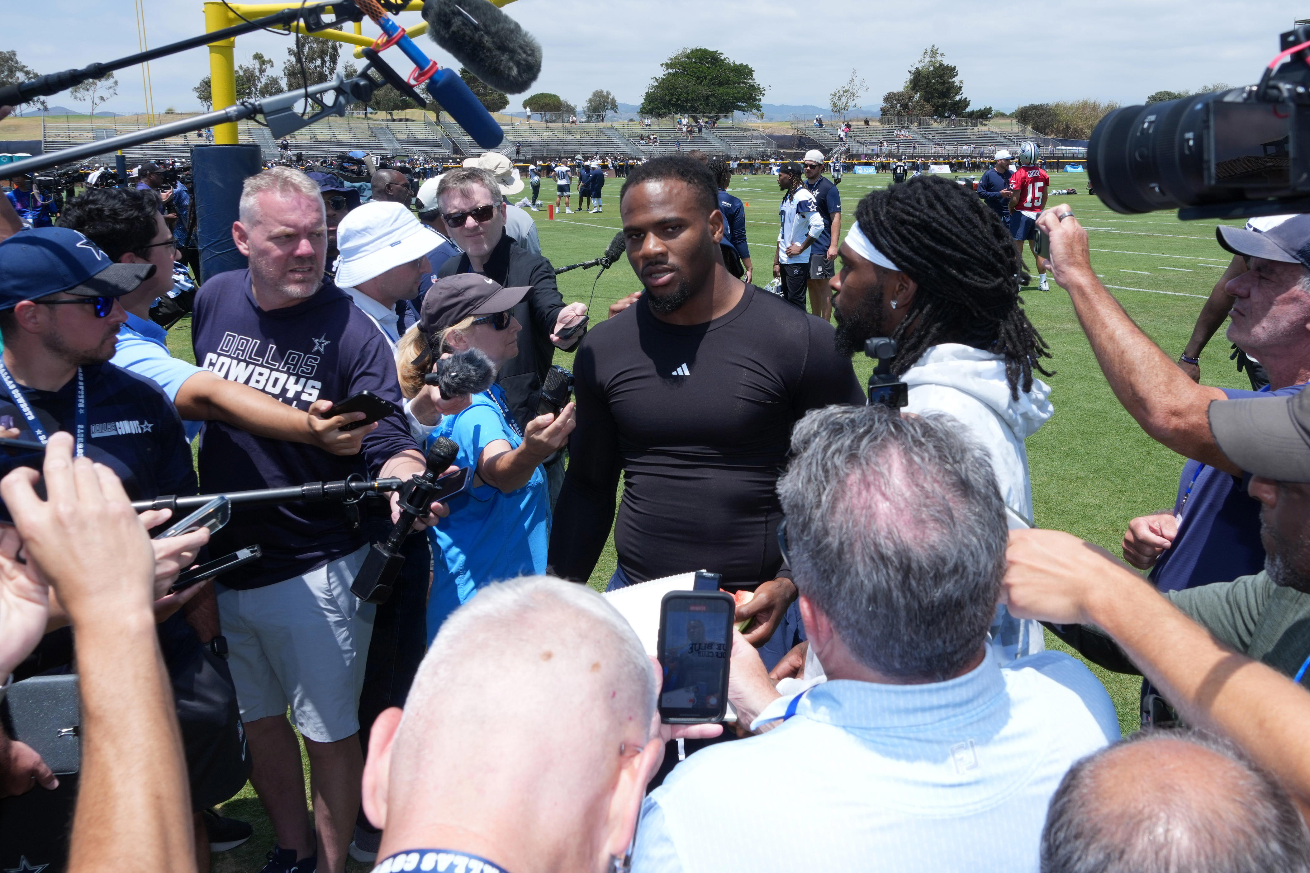 Cowboys headlines: Diggs, Parsons reunited; news on Kenny Clark future