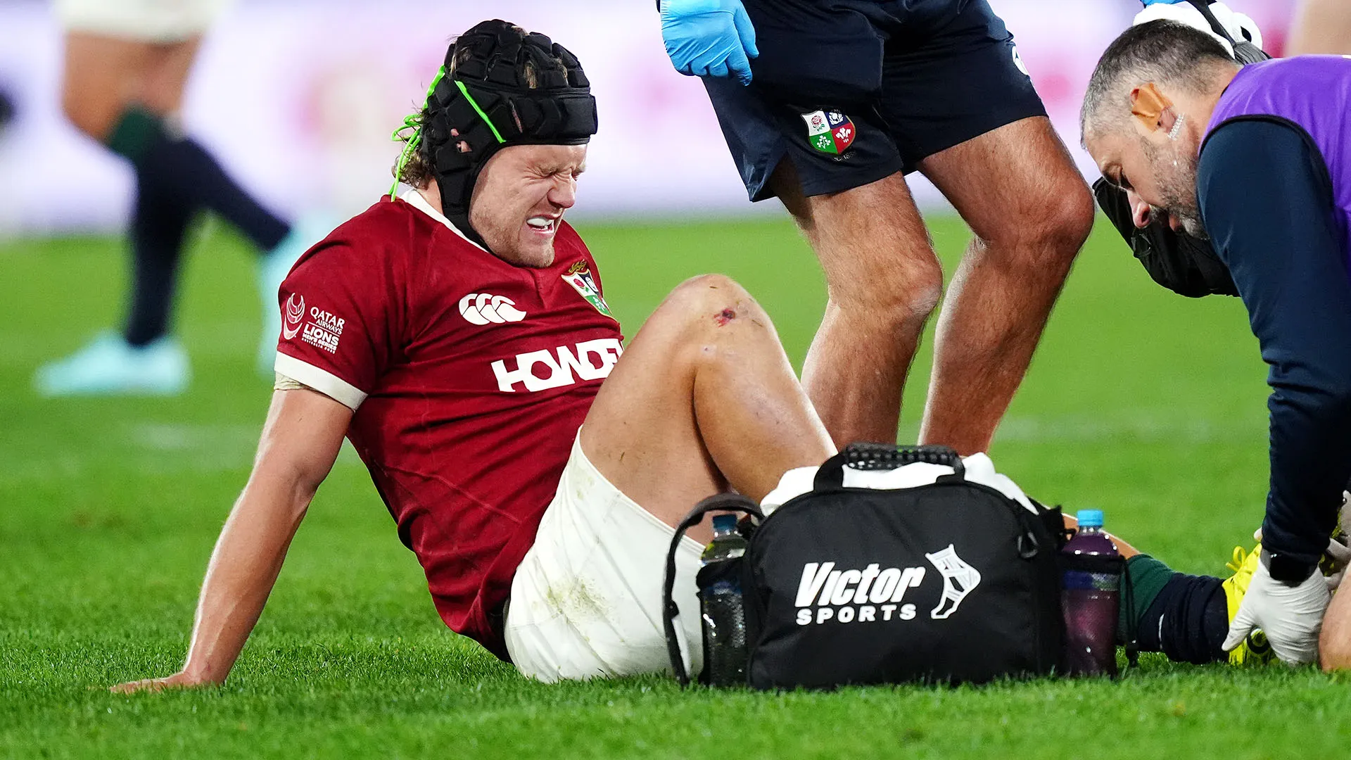 Christopher Reeve was paralyzed in a fall, then raised millions for ...