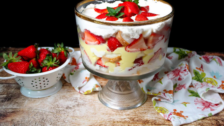 Strawberry Trifle Delight