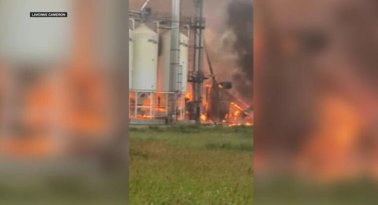Fertilizer storage plant on fire in Deering