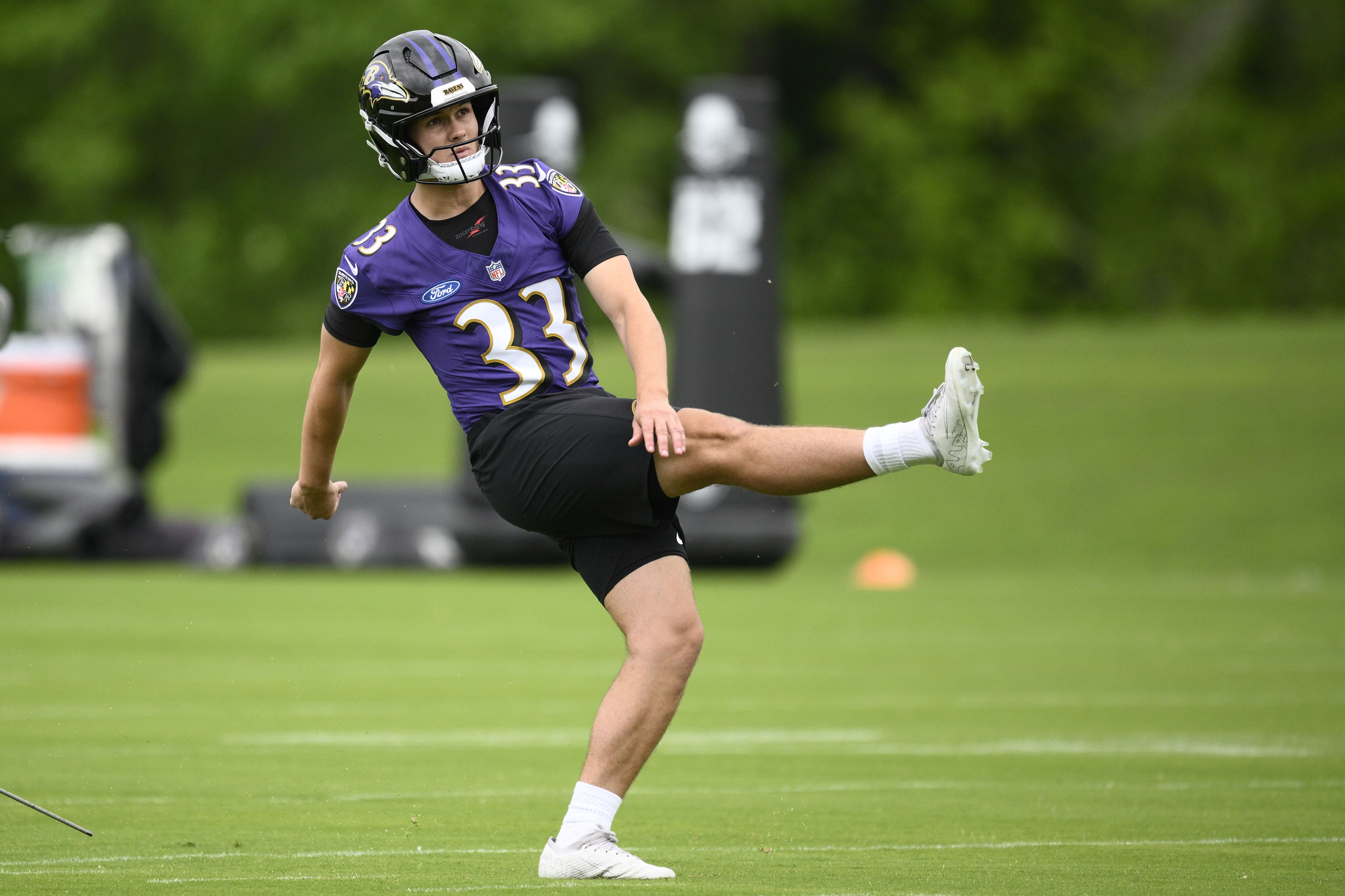 Justin Tucker saga behind them, Ravens ask a rookie to make big kicks