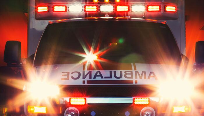 Man seriously injured in late-night crash on I-70 in Douglas County