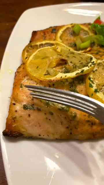 Delicious and Flavorful Baked Salmon Recipe