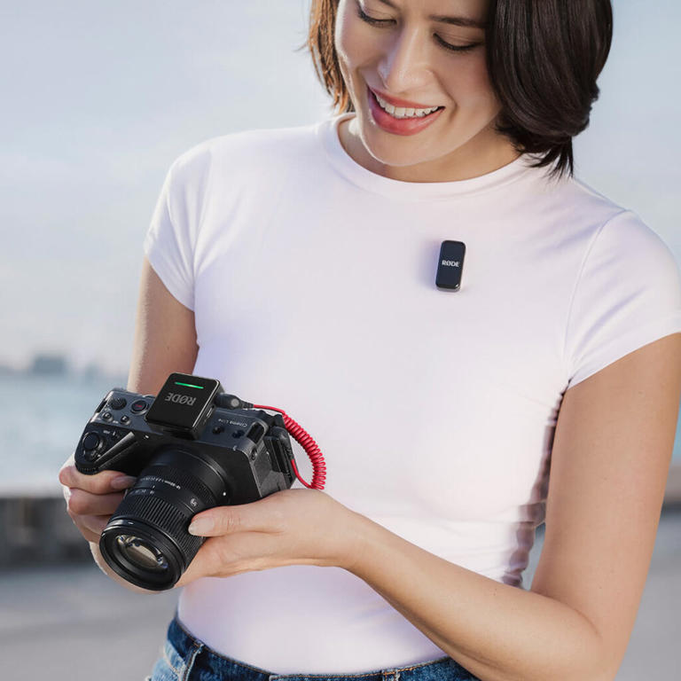 RODE’s Wireless Micro camera receiver. Spend less time fiddling and ...