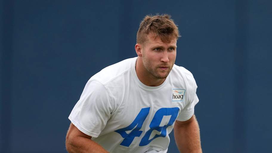 Bills sign former Patriots' tight end amidst flurry of roster moves at ...