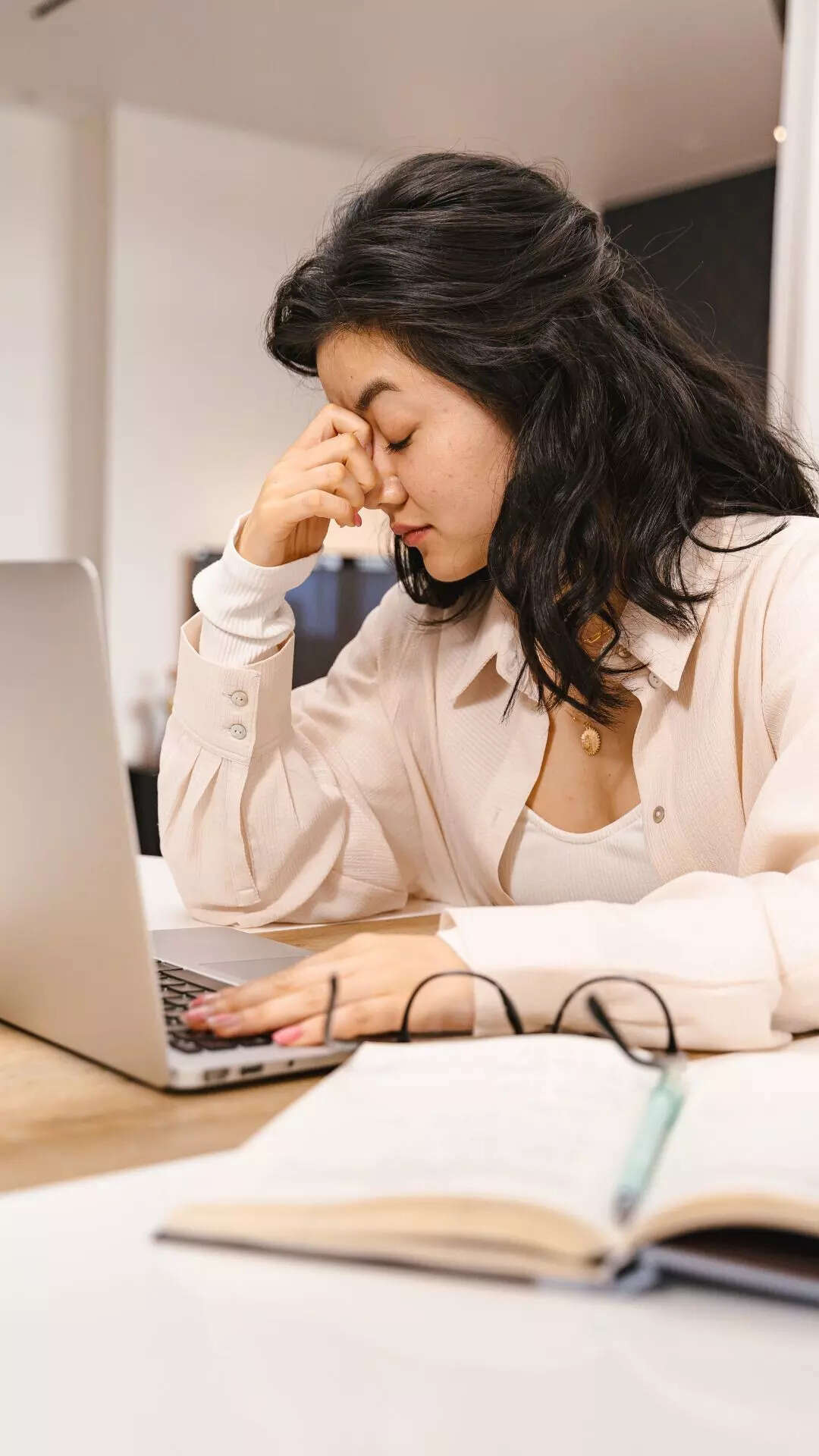 9 everyday habits that drain your energy without you realizing