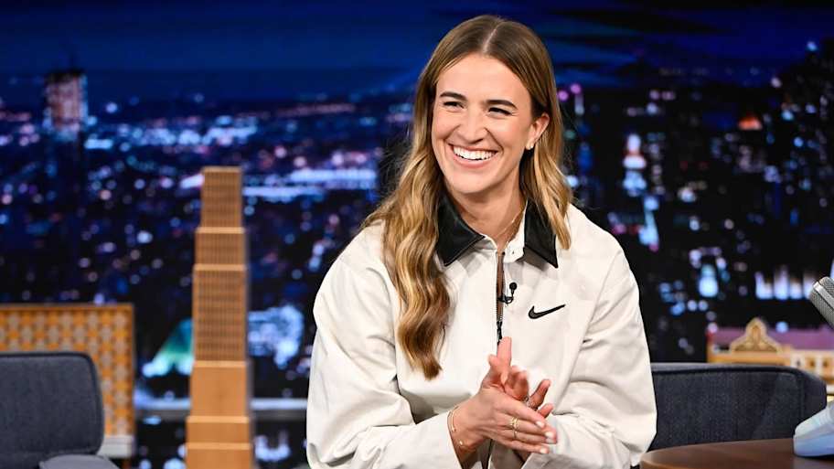 Jimmy Fallon Introduces New Game With Liberty’s Sabrina Ionescu