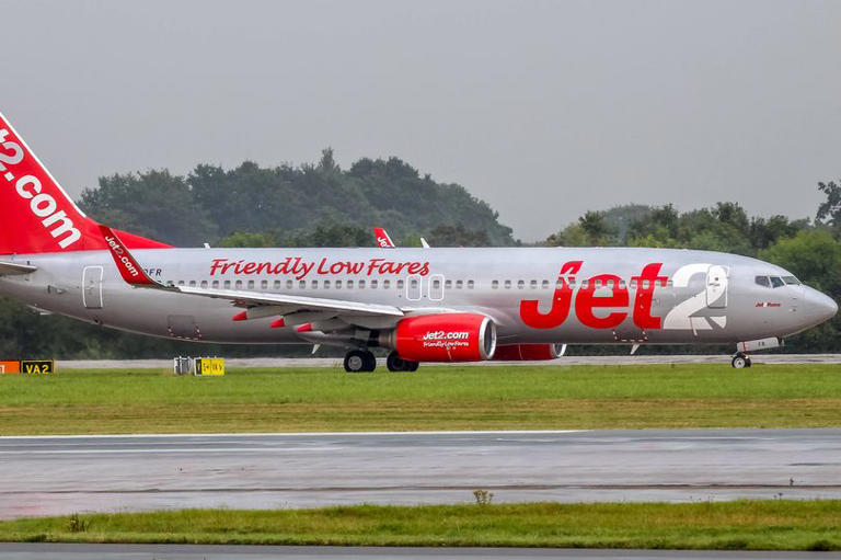Jet2 '12 hours before your flight' alert to all passengers