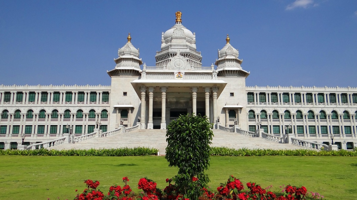 Kannada Development Authority Chief Urges Officials: 'Issue Tenders ...