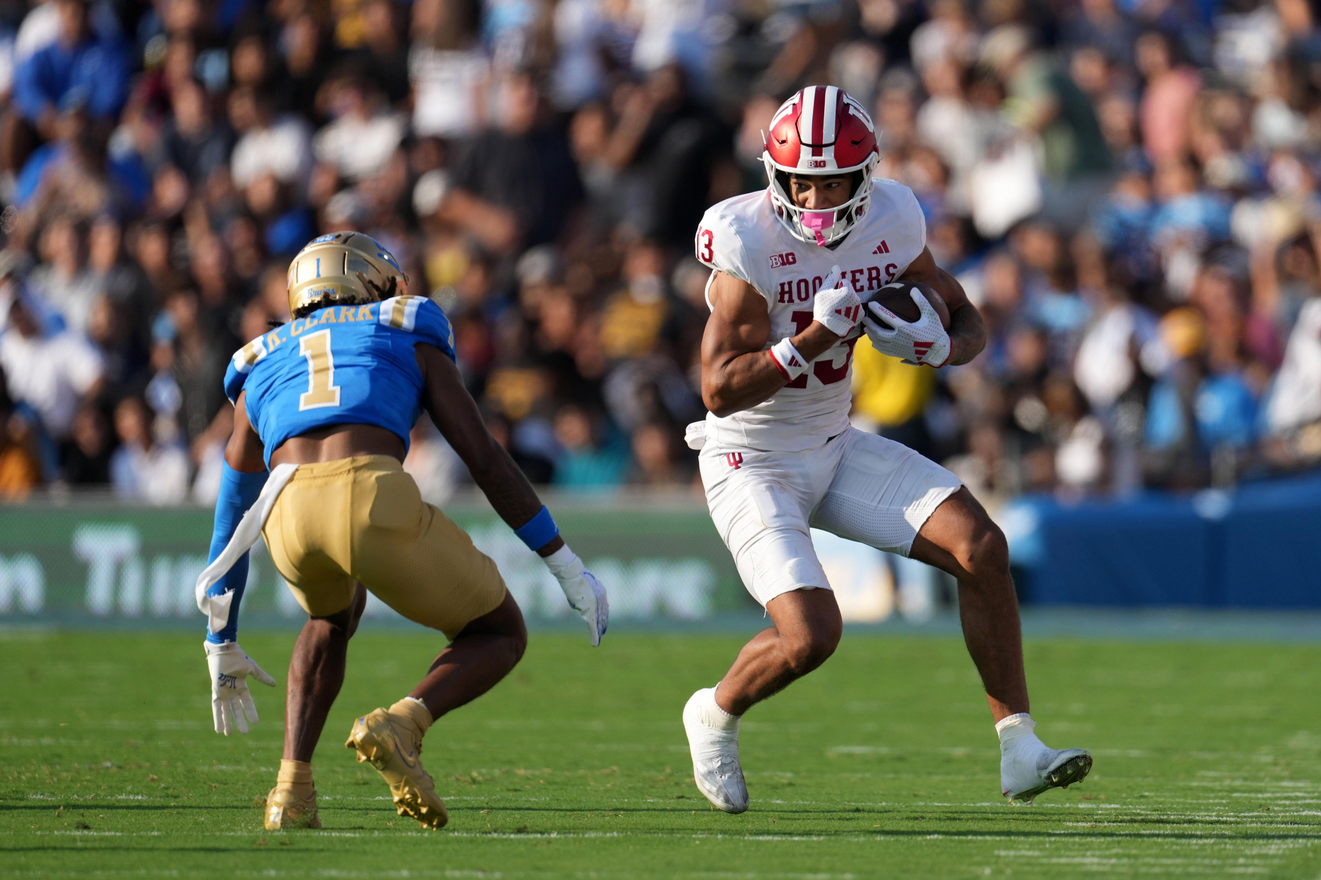 Kanye Clark becomes latest UCLA defensive back to enter the portal