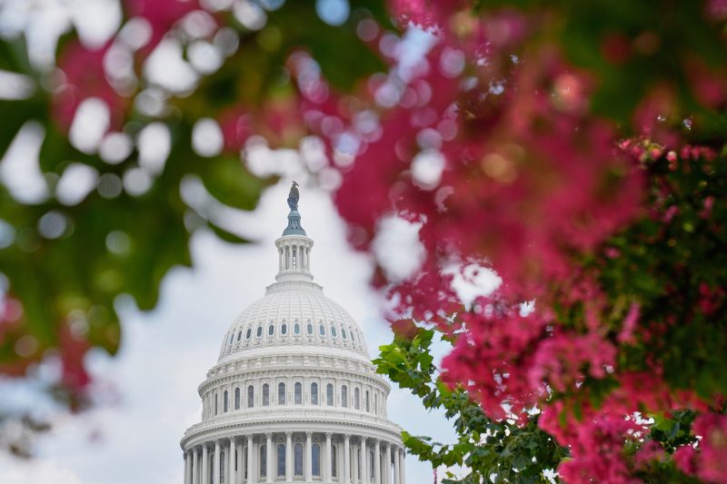 House Republicans start recess early