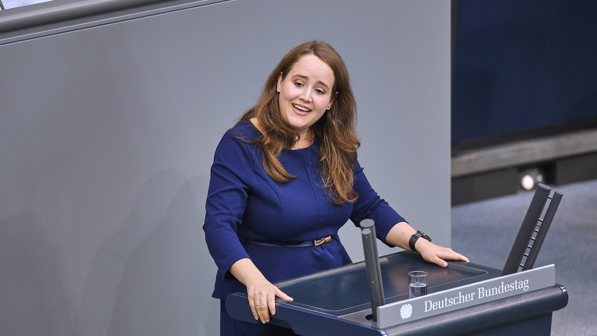 Ricarda Lang glänzt mit neuem Look – Fans vergleichen sie mit einem Popstar