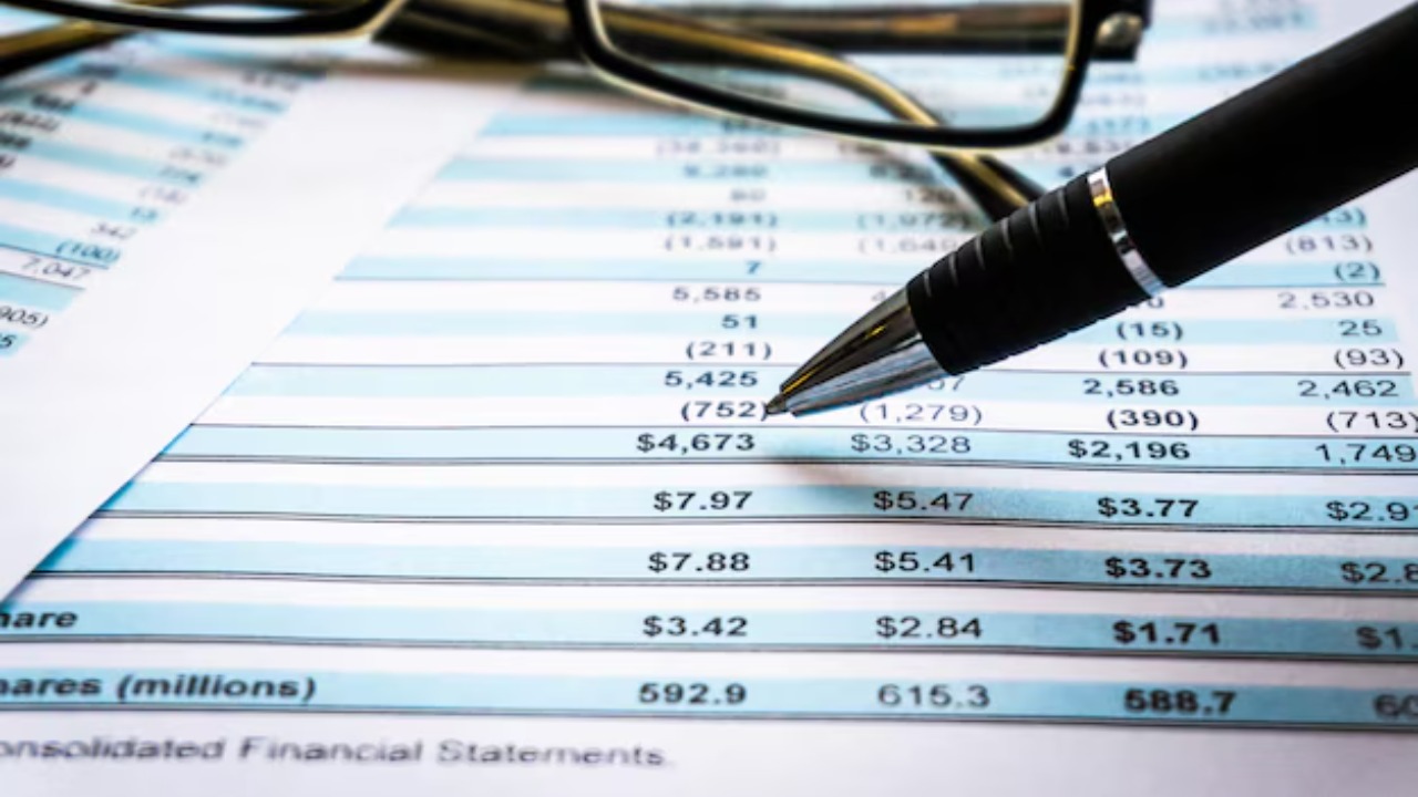 Fed cuts mean "real money" gains, but savers feel the squeeze