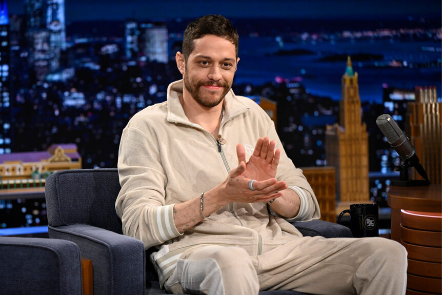 Pete Davidson Visits Weekend Update to Talk Staten Island Ferry: "We've ...