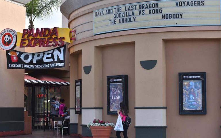 AMC to replace Reading Cinemas at Grossmont Center