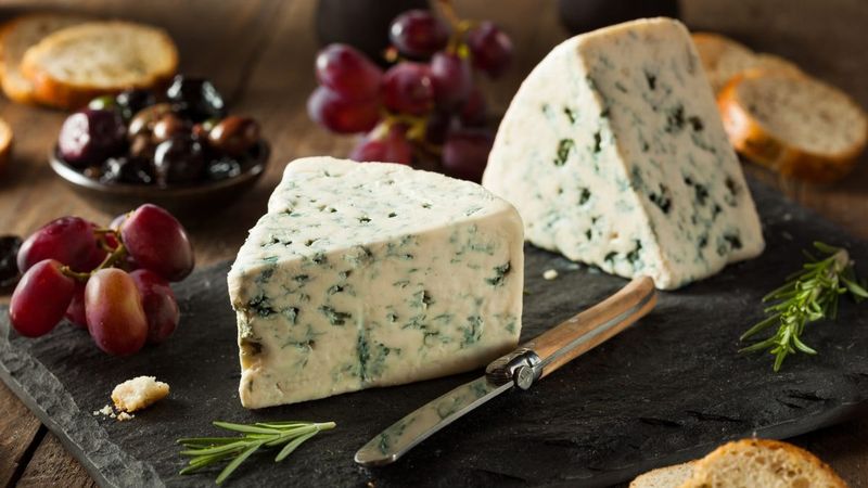 5 Things To Never Pack For School Lunch And 10 Your Kids Will Love