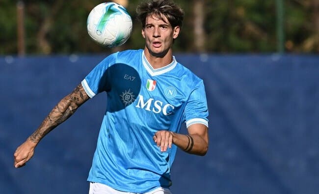 Juanlu al Napoli, trattativa complicata. Decisione di Conte su Zanoli (per ora)