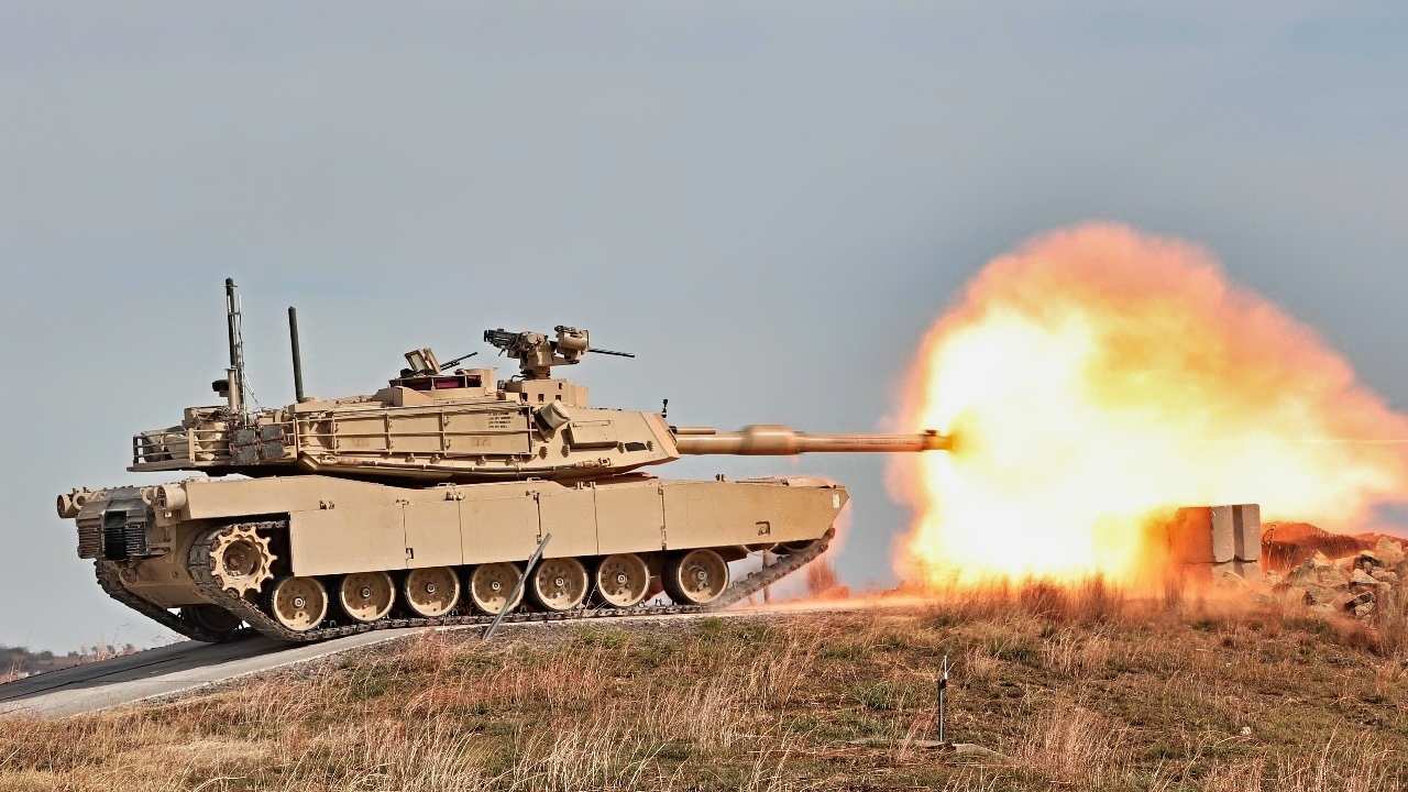 Ukraine has 49 'new' M1A1 Abrams 'Mad Max' main battle tanks and ...