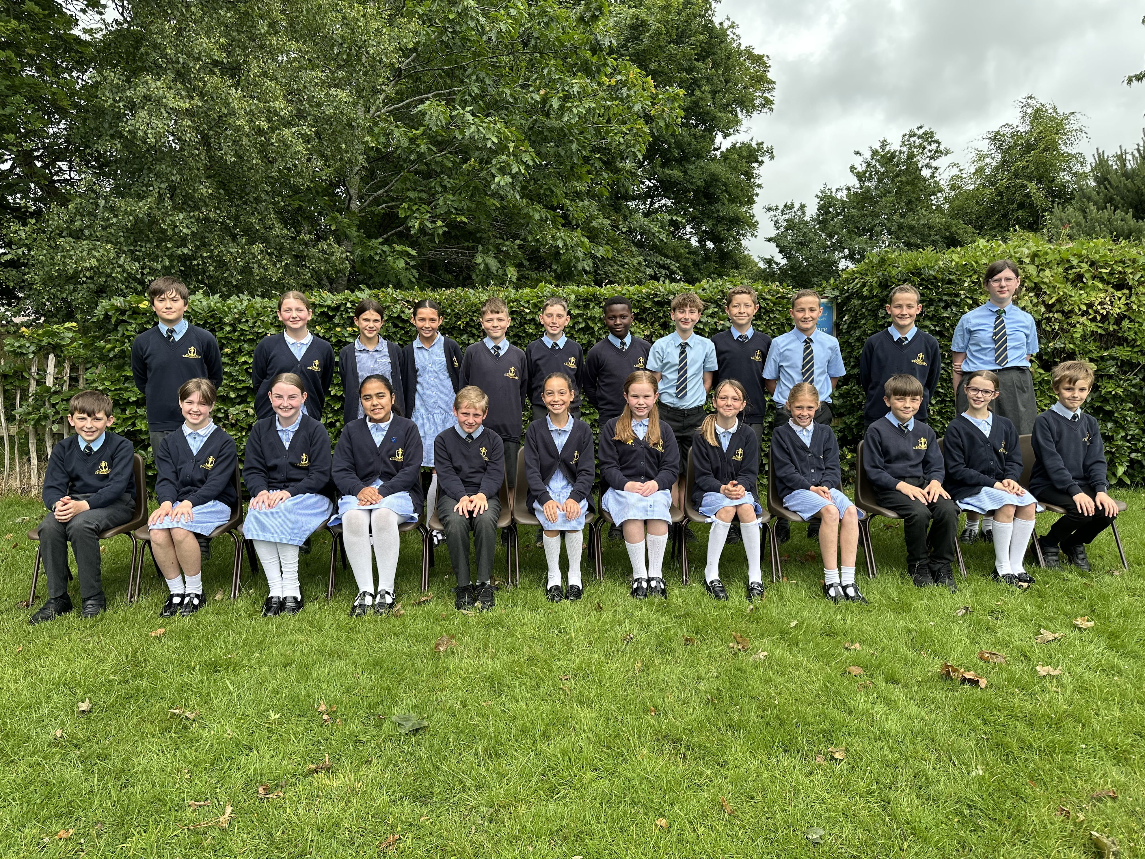 14 photos of Year 6 celebrating their final days at primary school in ...
