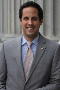State Senator ordered to cut ties with aviation company