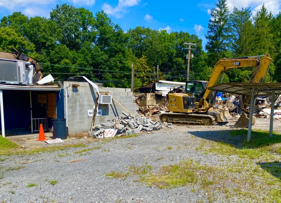 Sunset Ellis Restaurant in Harrison County torn down