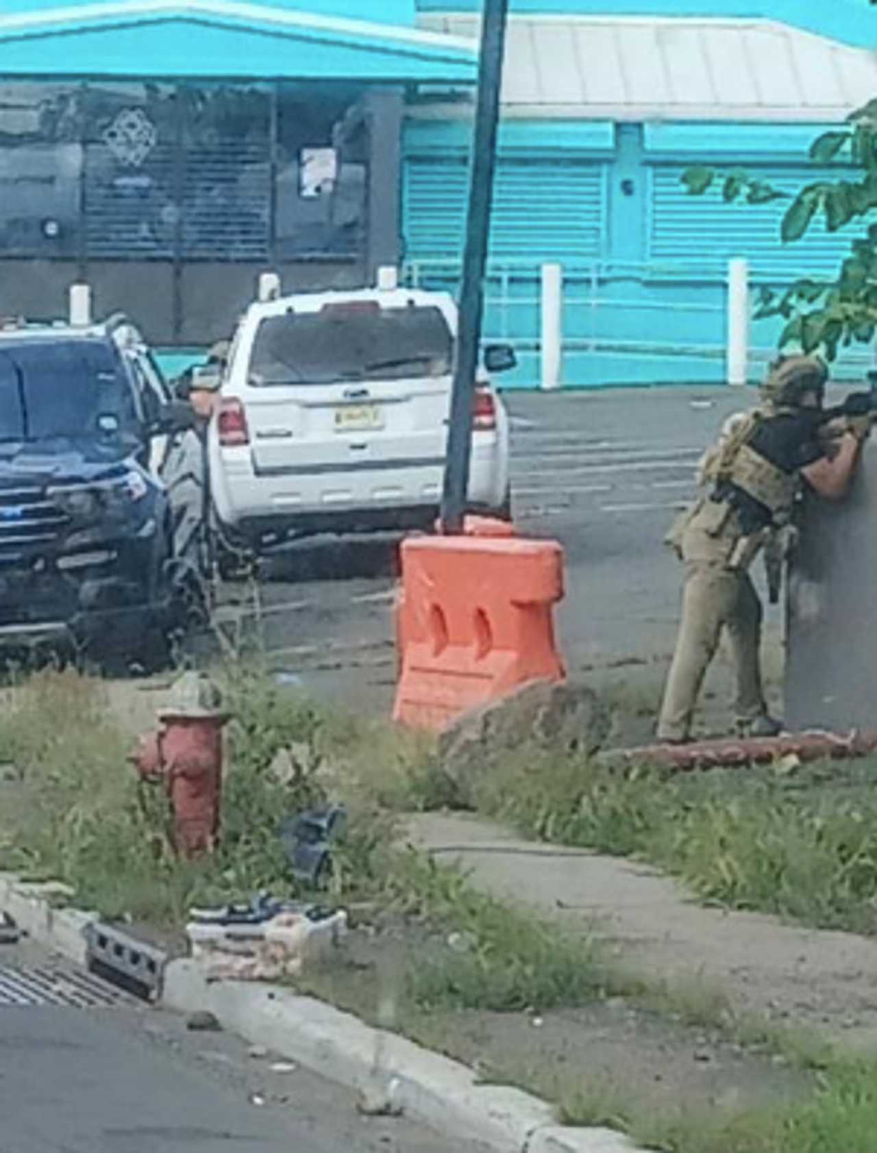 Wanted Armed Bank Robber Surrenders After Hours-Long Routes 1&9 ...