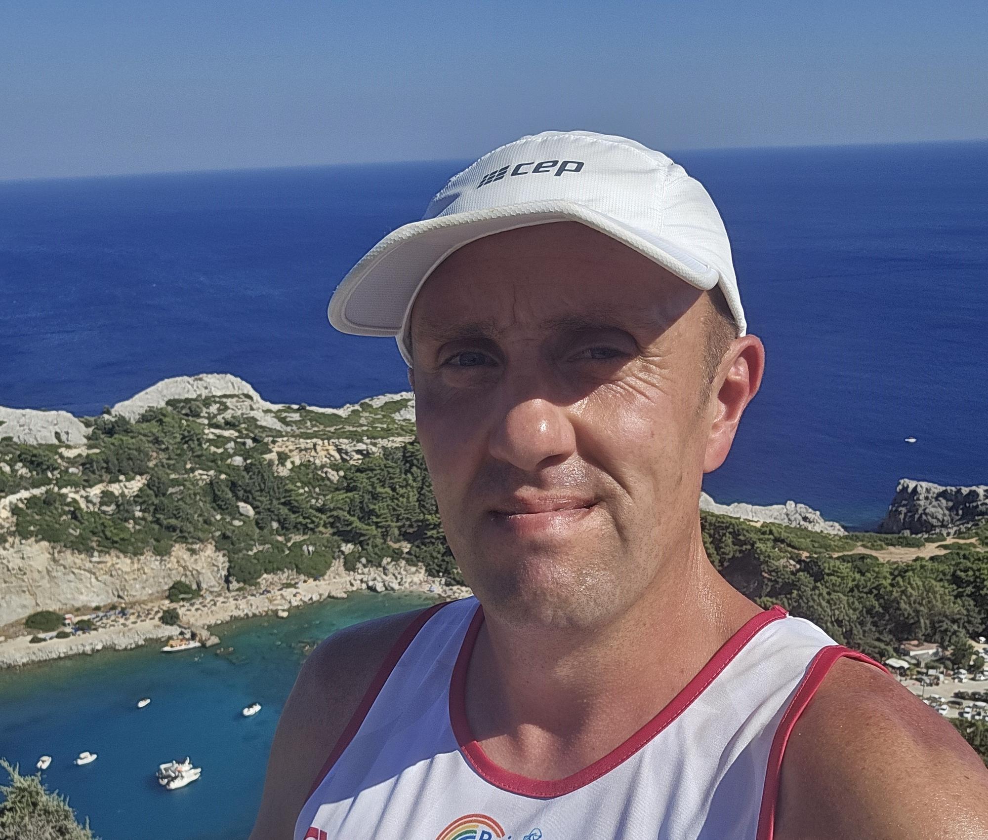 Bereaved dad from Halifax completes second extreme challenge in one week