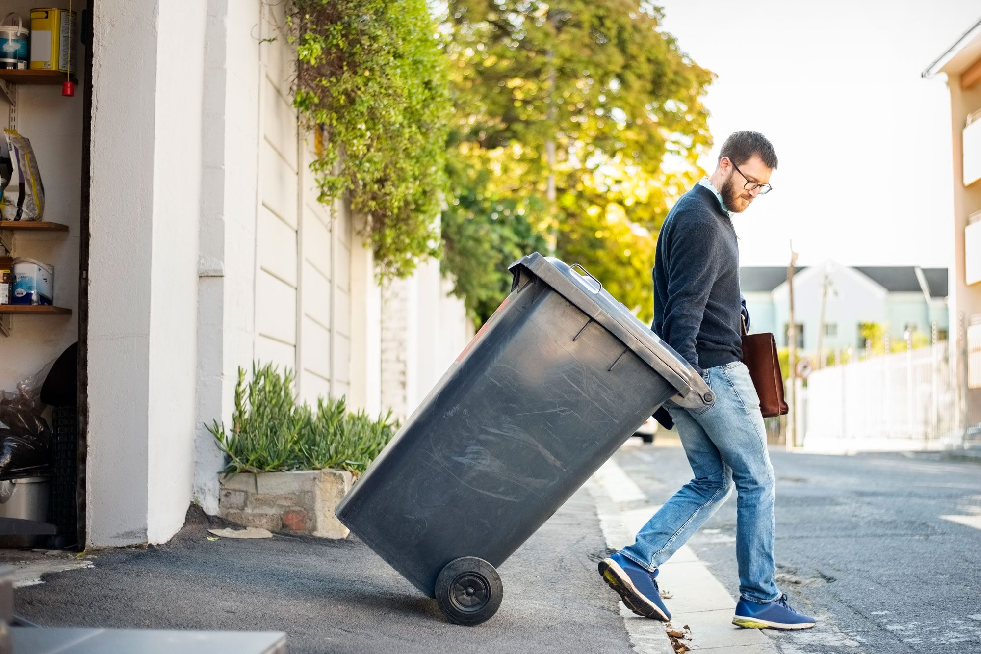 13 Things You Should Never Throw in the Garbage