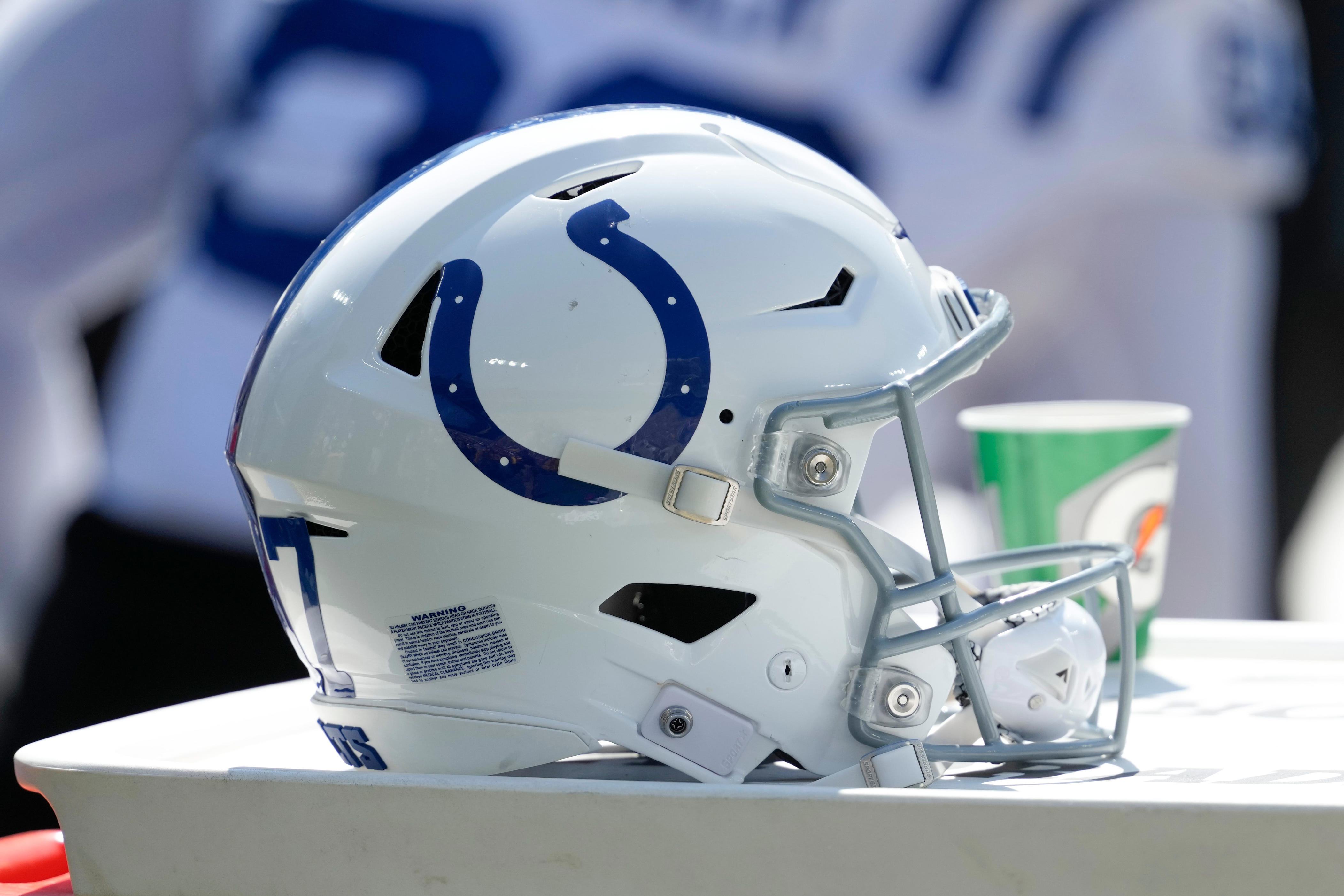 Colts' backup OL suffered leg fracture in preseason game vs. Packers